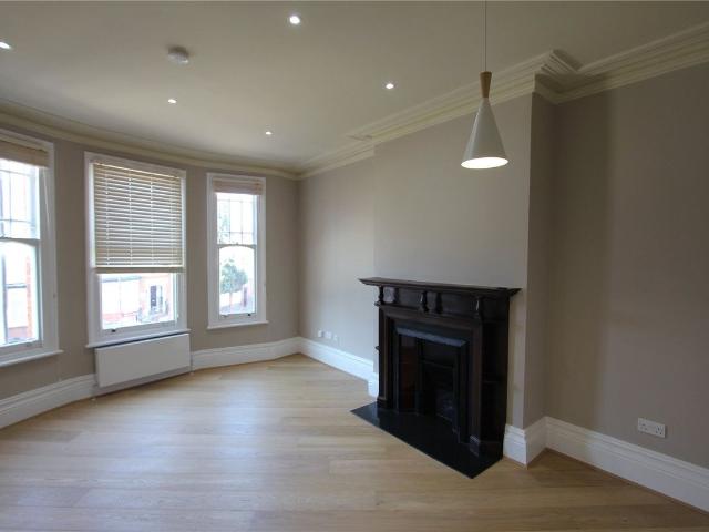 Muswell Hill Broadway, London N10, 3 bed flat to rent, £2,999 pcm | PrimeLocation