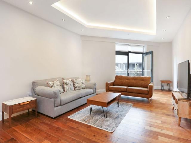 Muswell Hill, London N10, 2 bed flat to rent, £3,033 pcm | PrimeLocation