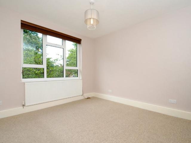 Muswell Hill, London N10, 2 bed property to rent, £2,000 pcm | PrimeLocation