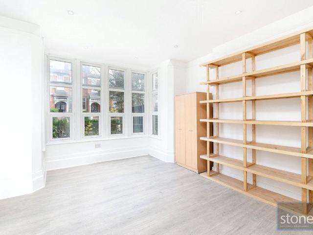 Muswell Road, London N10, Studio to rent, £1,100 pcm | PrimeLocation