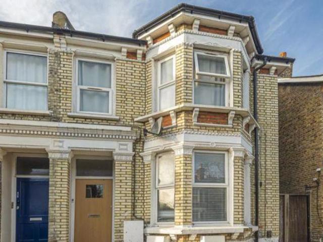 Muschamp Road, London SE15 2 bed property to rent £2,300 pcm £531 pw