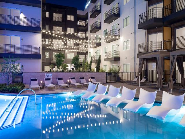 Muse at Midtown 2 Bedroom Apartment for Rent at 13675 Noel Rd, Dallas, TX 75240