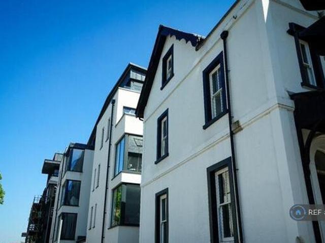 Museum View, Cardiff, 2 Bedroom Flat