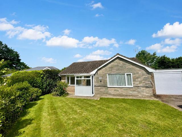 Mushet Place, Coleford GL16, 2 bed detached bungalow to rent, £995 pcm | PrimeLocation