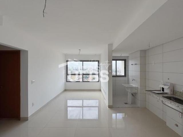 Muy Bueno Apartamento 2 quartos, sendo 1 suíte