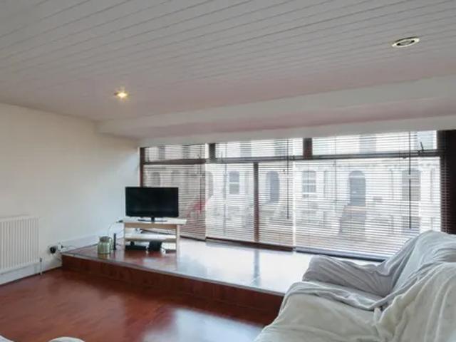My London Home, 137 Lavender Hill, London, SW11 5QJ, United Kingdom | 2 bed apartment for rent #167385527 | Rentberry