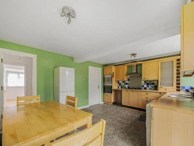 Mynchens, Basildon, 5 Bedroom Terraced