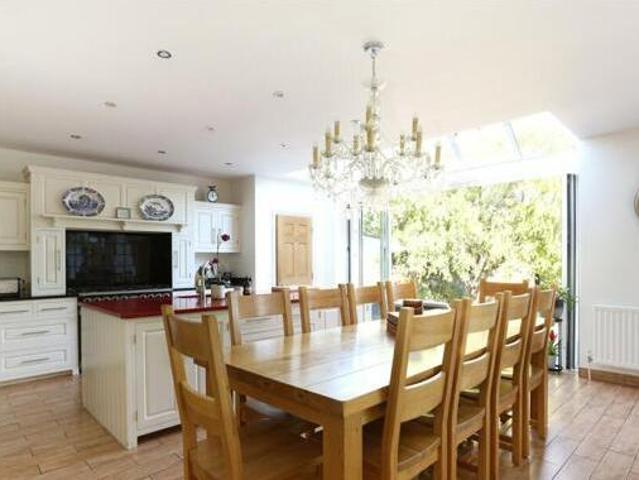 Myddelton Park, Whetstone, 5 Bedroom Detached