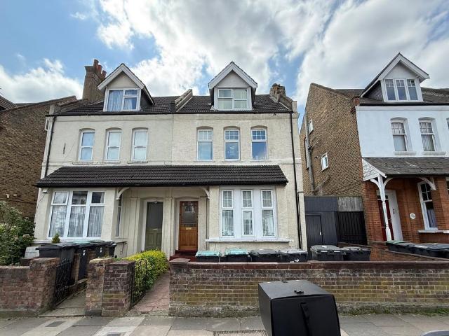 Myddleton Road, London N22, 1 bed flat to rent, £1,400 pcm | PrimeLocation