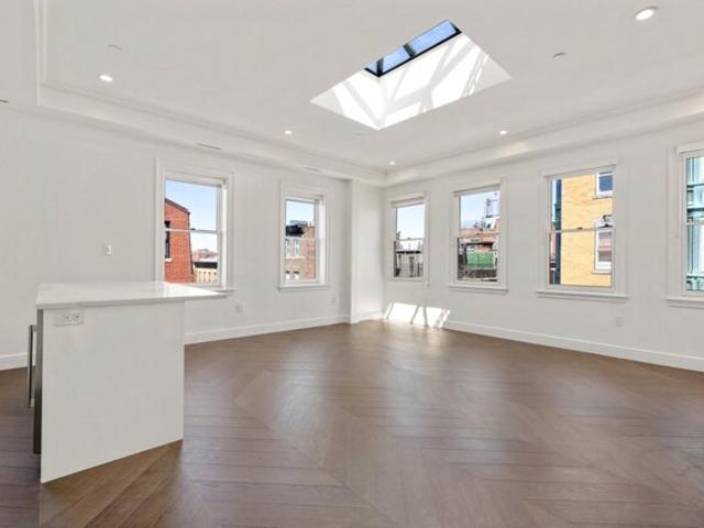 Myrtle St, Boston, Home For Sale