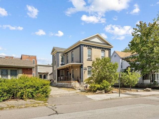 Myrtle St, Manchester, Home For Sale