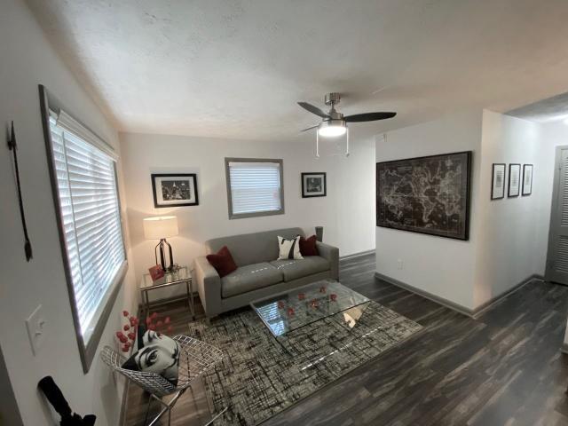 Myrtle Street Apartments Studio Apartment for Rent at 921 Myrtle St Ne, Atlanta, GA 30309 Midtown