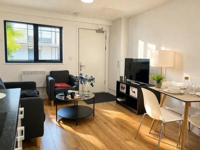 Myrtle Parade, Edge Hill, Liverpool L7, Studio to rent, £910 pcm | PrimeLocation