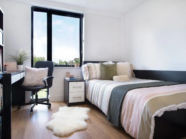 Myrtle Parade, Edge Hill, Liverpool L7, Studio to rent, £910 pcm | PrimeLocation