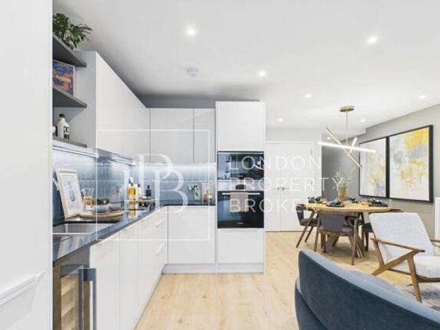 Myro House, Lombard Square, 2 Bedroom Apartment
