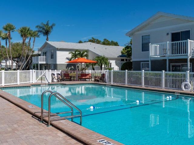 Mystic Bay Apartments 3 Bedroom Apartment for Rent at 600 Starkey Rd, Largo, FL 33771