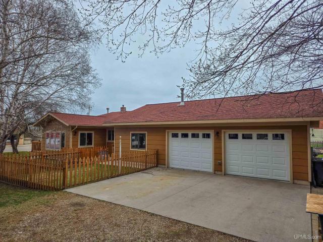 N1060 Trenary Avenue