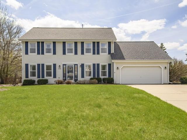 N108W15563 Bel Aire Ln, Germantown, WI 53022