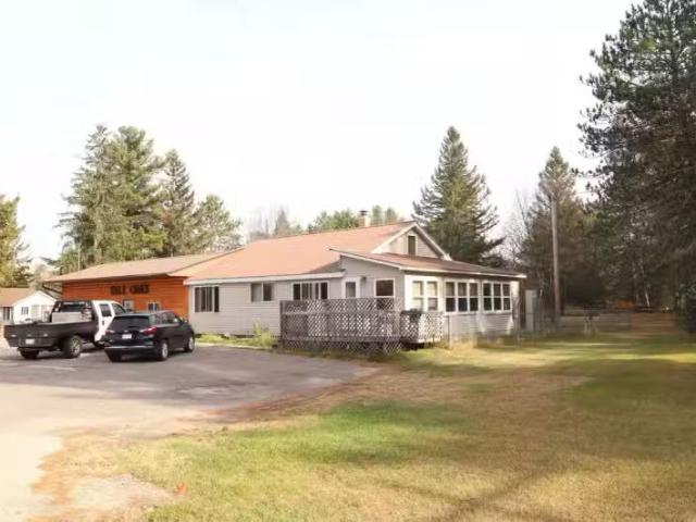 N10008 Parkway Rd, Stephenson, WI 54114 MLS 50300271