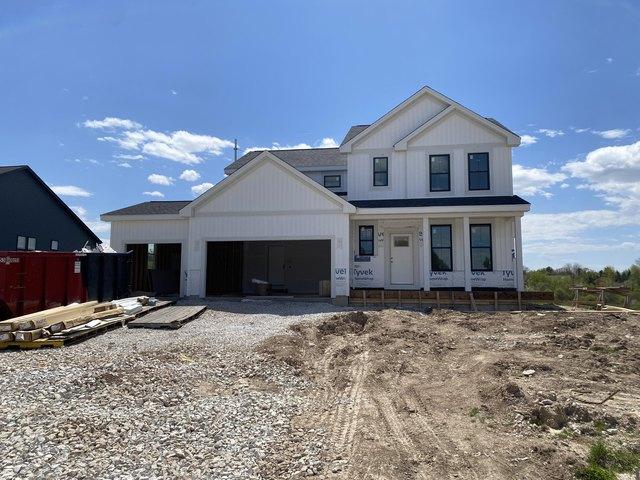 N101W16895 Tanglewood Dr, Germantown, WI 53022