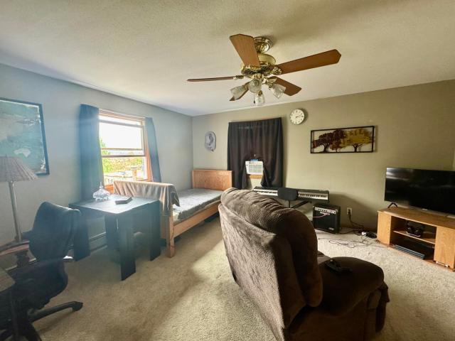 N112W21209 Mequon Rd