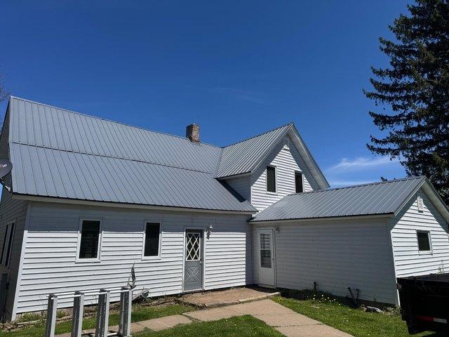 N1280 Quarter Rd, Merrill, WI 54452