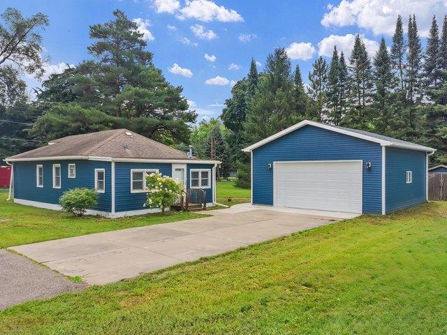 N1461 Jasmine Dr, Bloomfield, WI 53128