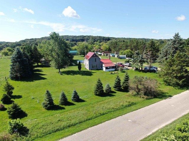 N1468 16th Rd, Montello, WI 53949