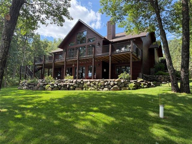N14320 Island View Rd, Minong, WI 54859