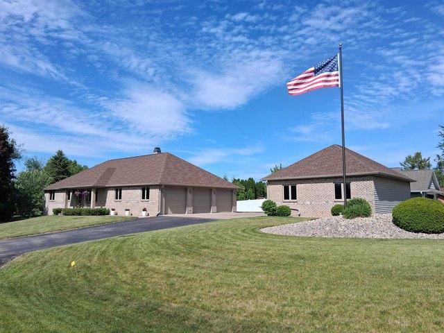 N1434 Highgreen Ct, Greenville, WI 54942