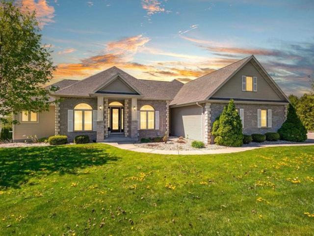 N1657 Carlin Rd, Fort Atkinson, WI 53538
