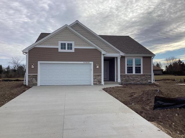 N161W21803 Daisy Dr, 3 beds, 2 full baths