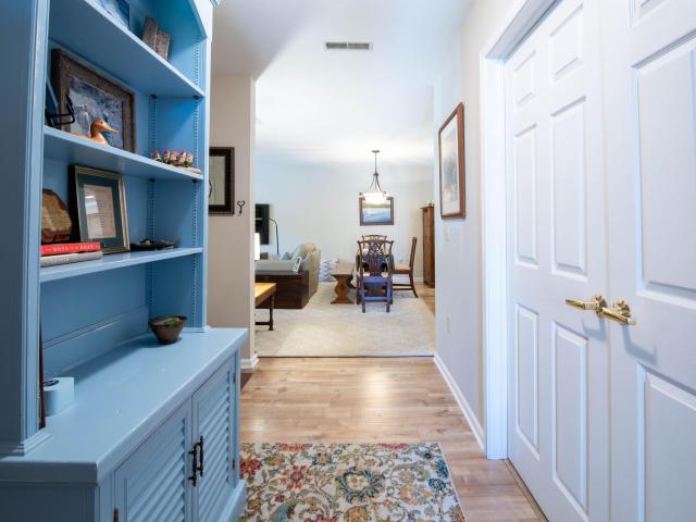 N16W26553 Conservancy Dr, Unit C