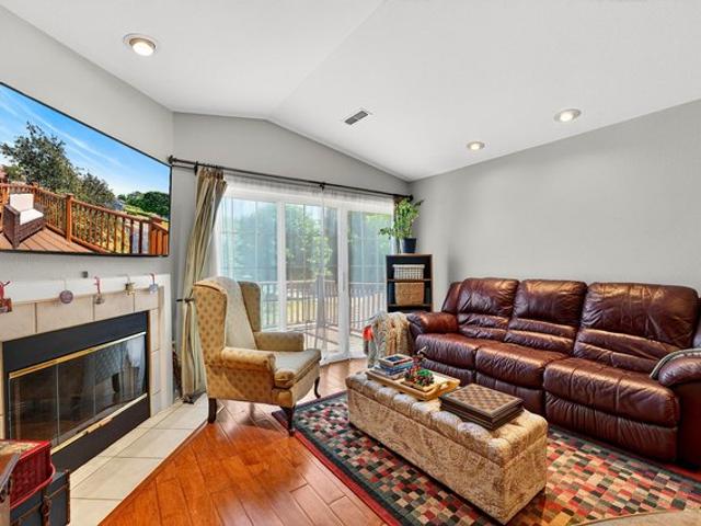 N16W26593 Tall Reeds Ln Unit H, Pewaukee, WI 53072