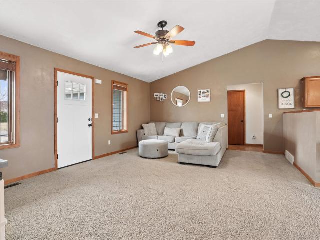 N1786 SWANEE Circle