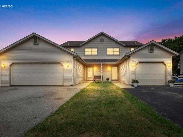 N171W19823 Highland Rd, Jackson, WI 53037