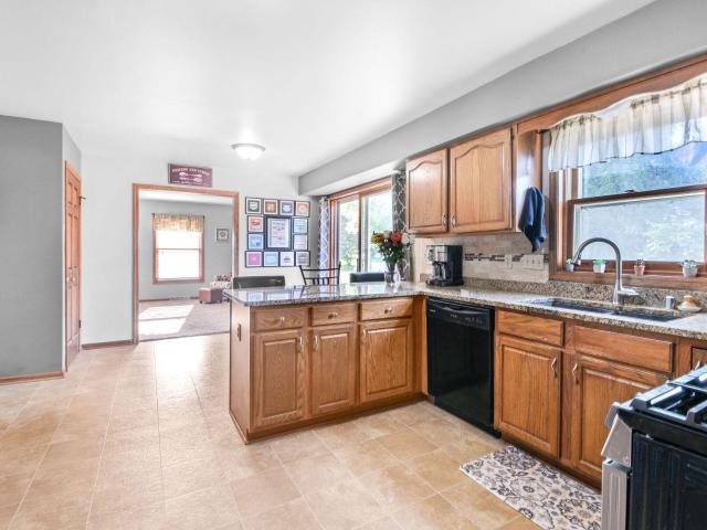 N172W20516 Hazelwood Ln