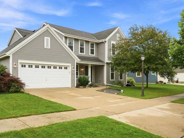 N173W20130 Raymond Rd, Jackson, WI 53037