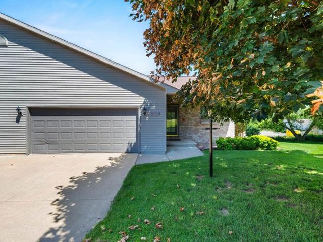 N1838 Hyacinth Ct, Greenville, WI 54942