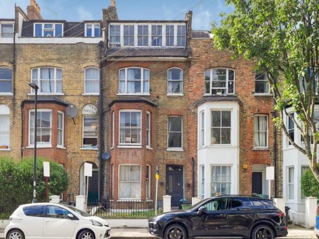 N19 2 bed flat to rent £1,993 pcm £460 pw