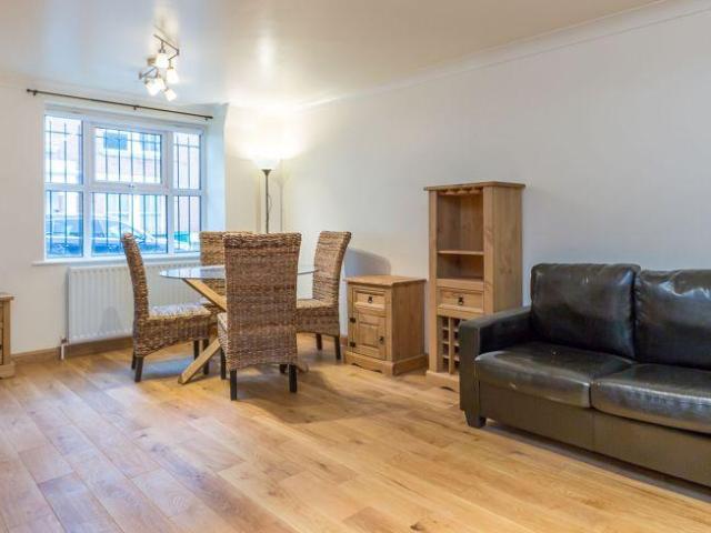 N19 2 bed flat to rent £2,145 pcm £495 pw