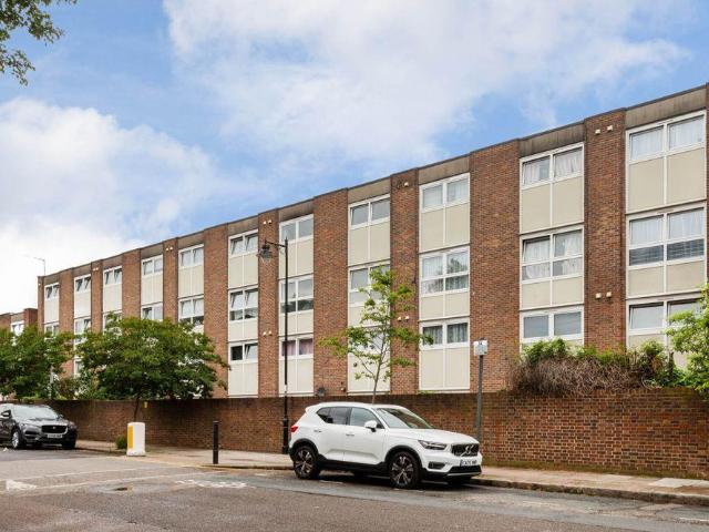 N1 2 bed apartment to rent £2,383 pcm £550 pw