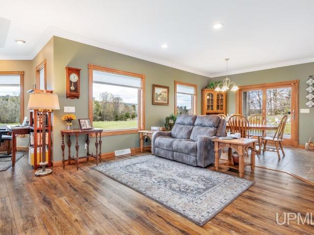 N2069 Stone Cliff Drive