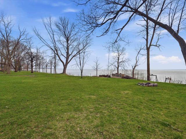 N2013 elmwood beach