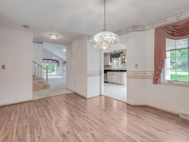 N21W24178 Dorchester Dr, Unit 1D