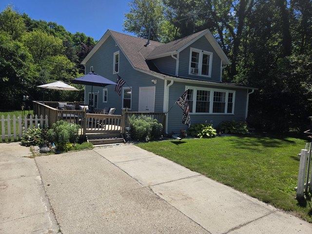 N2456 Mildred St, Walworth, WI 53115