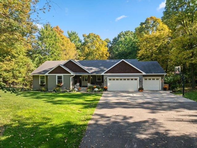 N2460 Oakdale Dr, Fall Creek, WI 54742