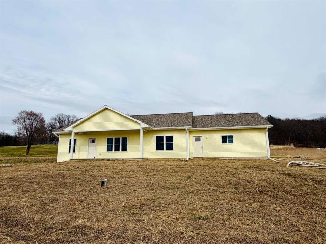 N2577 Pine Tree Road