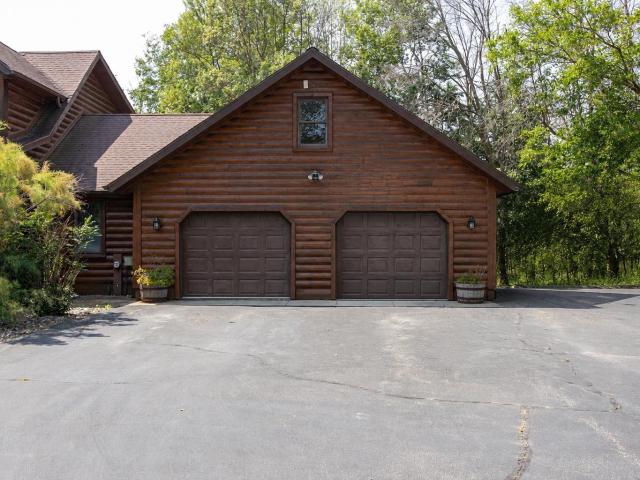N2589 lakeshore drive