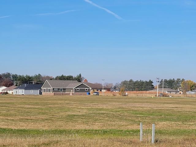 N2741 & N2721 Highway 11